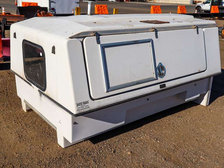 Slide-In Utility Shell For Pickup, 62in Wide x 100in Long - Roller Auctions
