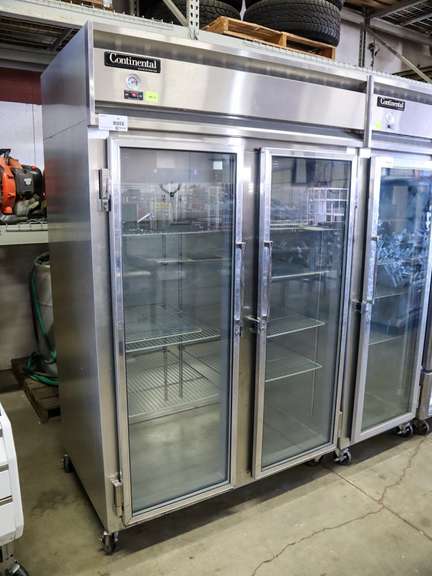 Continental 2R-GD 2-Door Stainless Steel Refrigerated Glass Display ...