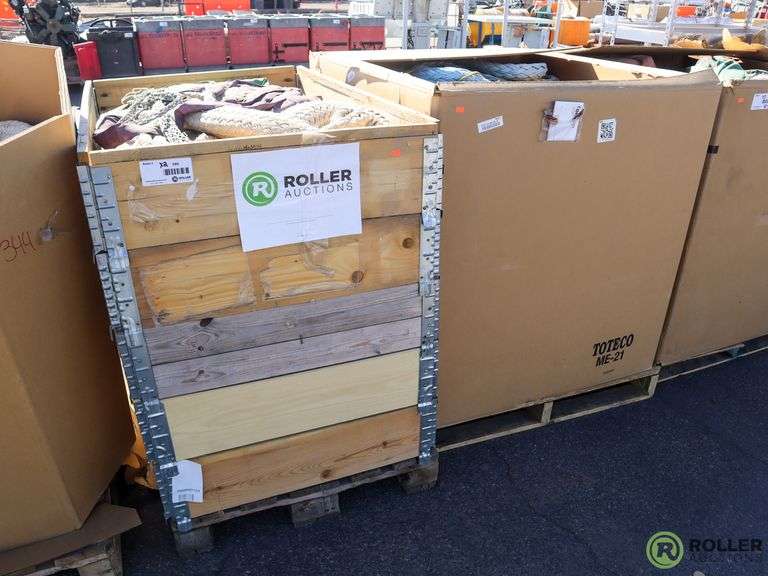 (2) Pallets of Assorted Rigging and Lifting Straps - Roller Auctions