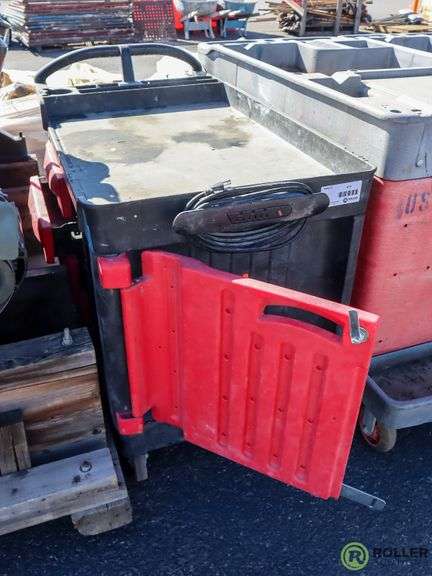Rubbermaid Trademaster Utility Parts Cart - Roller Auctions