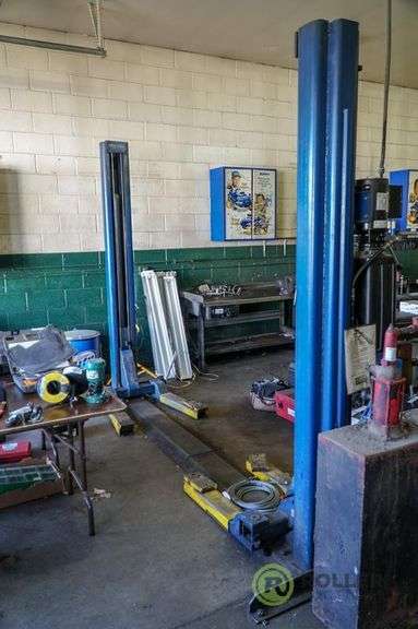 Rotary 7,000 Lb. Hydraulic 2-Post Automotive Lift - Roller Auctions