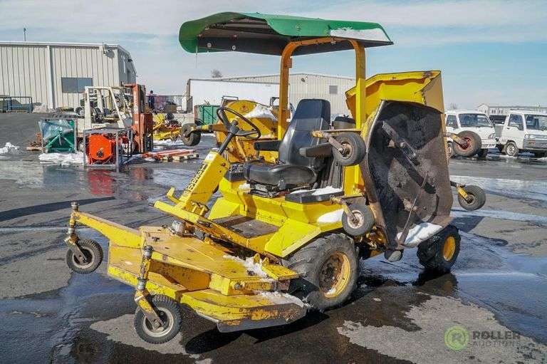 Howard Price 1280 Ride On Commercial Bat Wing Mower, 4-Cylinder Diesel ...