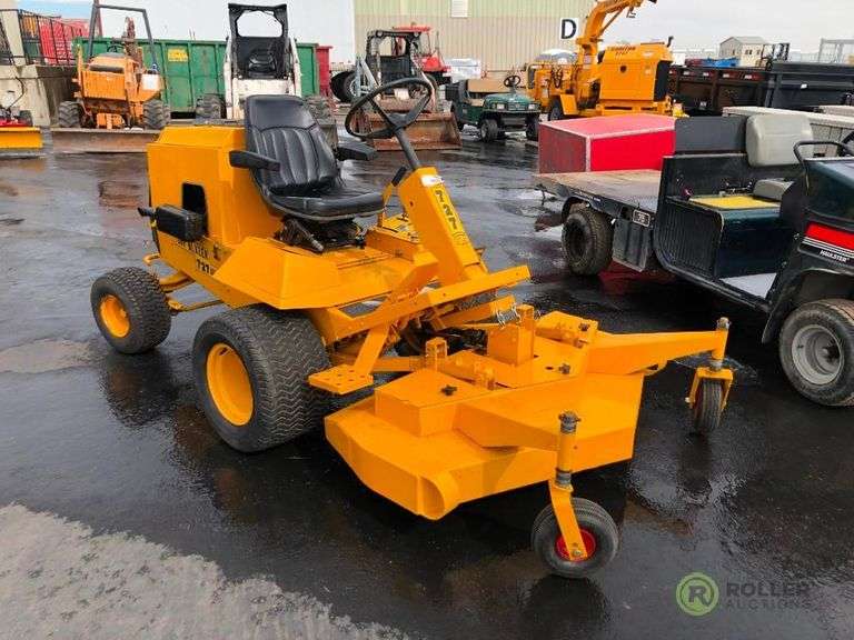 Howard Price 727 Ride On Commercial Mower, 3-Cylinder Diesel, 60in Cut ...