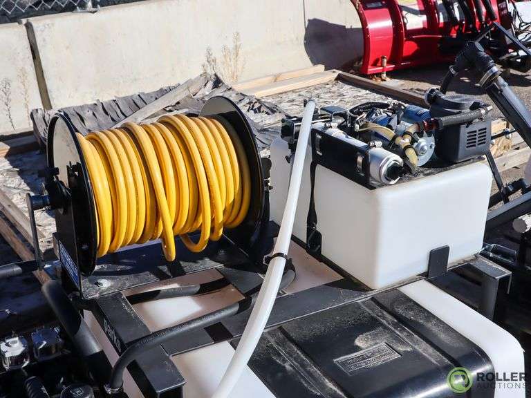 Endura Plas Slide-In Sprayer, 55 Gallon Tank, Honda GXH50 Gas Engine ...