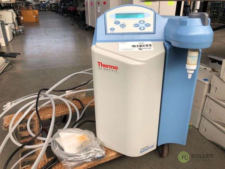 Thermo Scientific 7150 Nano Pure Water Purifier - Roller Auctions