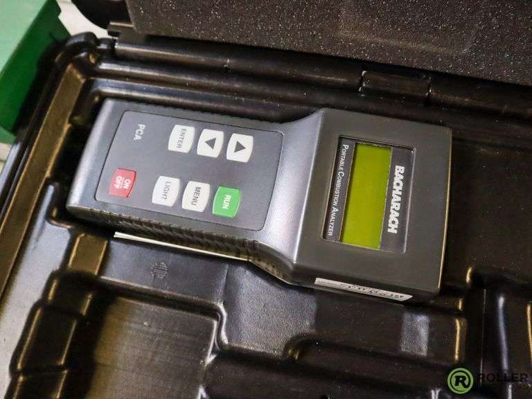Bacharach Portable Combustion Analyzer and Co2 Analyzer - Roller Auctions