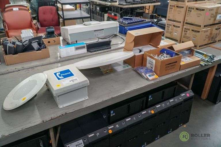 (5) Exterity AVPLY-R9210 Avedia Player, (5) Exterity IPTV Licenses and ...