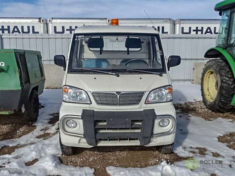 2009 Vantage Primo 4x4 Truckster, 4x4, Automatic, Odometer Reads ...