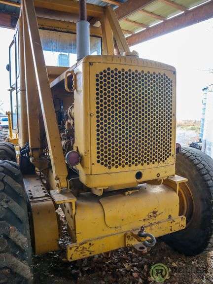 Caterpillar Model 12 Motor Grader - Roller Auctions