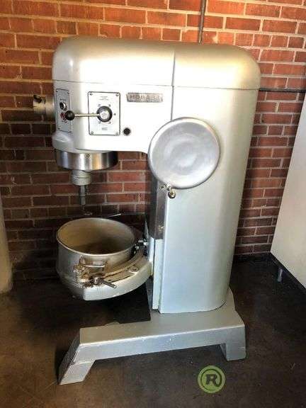 Hobart Model H600 60Qt Mixer, 3 Ph - Roller Auctions