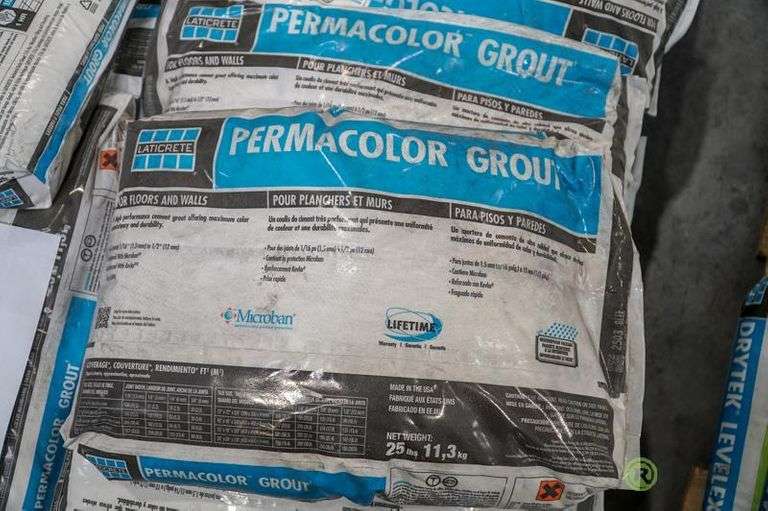 Pallet of Laticrete Permacolor Grout, Color: Silk, Sanded, 25 lb., 40 ...