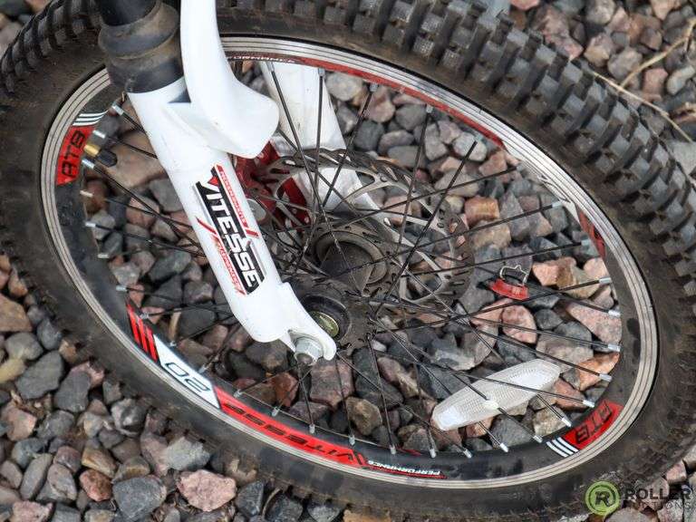 Genesis Assault 20 Full Suspension Mountain Bike - Roller Auctions