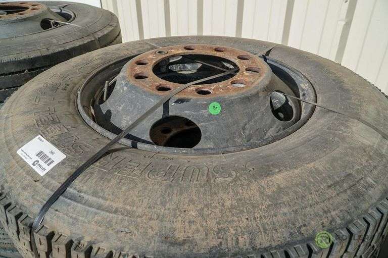 6-yokohama-super-steel-713b-10r22-5-tires-with-wheels-roller-auctions