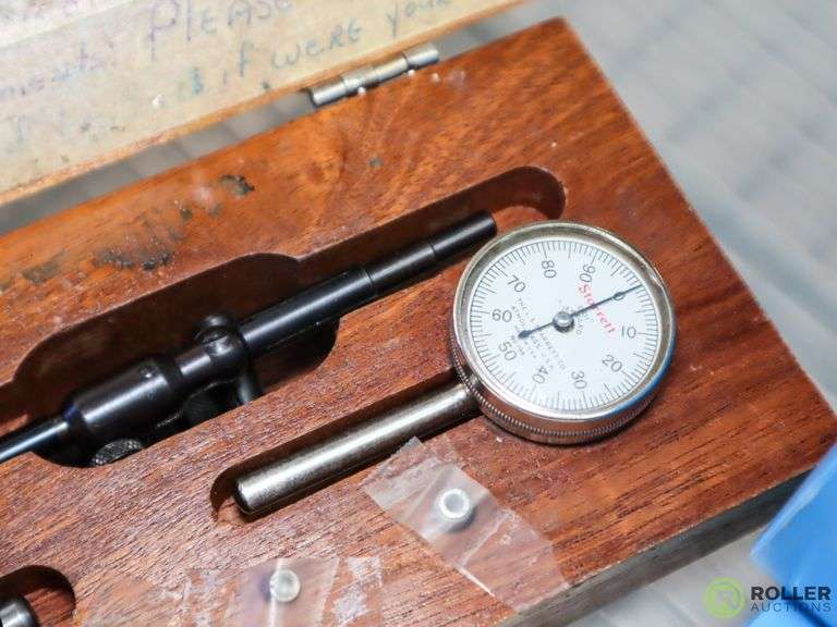 Starrett 657 Magnetic Base Indicator and Starrett 0.01" Indicator ...