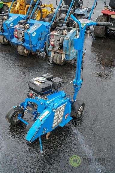 Bluebird BB550A Landscaper Edger, Honda GX160 Gas Engine - Roller Auctions