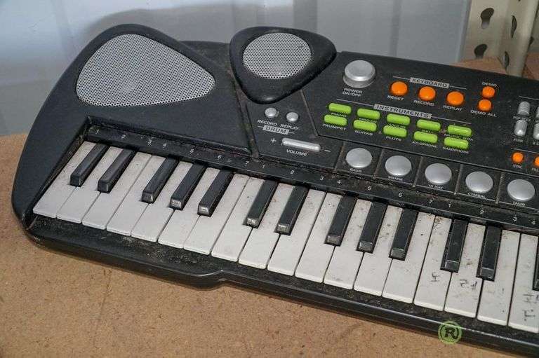 Kawasaki Keyboard - Roller Auctions