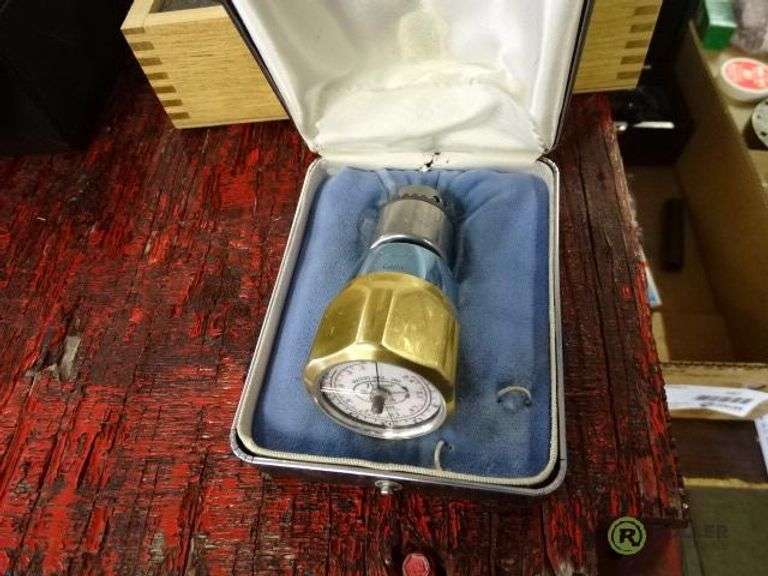 Waters Torque Watch Gauge - Roller Auction