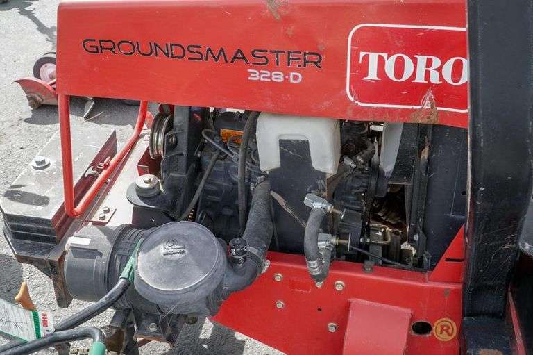 Toro Groundsmaster 328D 30626 Ride On Mower With 72in Mower Deck and ...