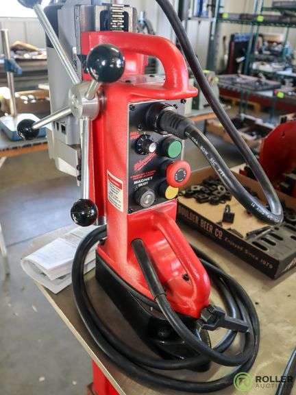 Milwaukee Cat. No. 4203 Electromagnetic Drill Press - Roller Auctions