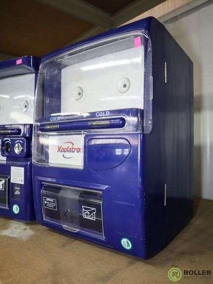 (2) Koolatron EC-23 Mini Vending Machine / Drink Coolers - Roller Auctions