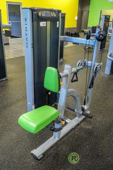 Matrix VS-S34 Diverging Seated Row Cable Machine, 2-Way Adjustable ...