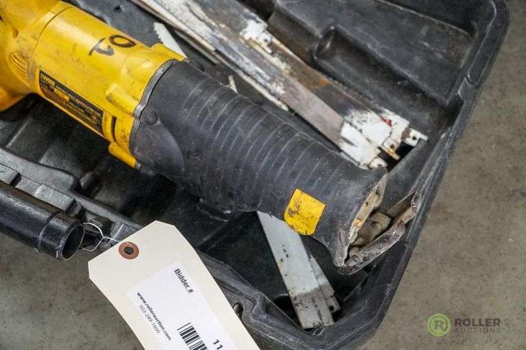 DeWalt DW008 Variable Speed Reciprocating Saw - Roller Auctions