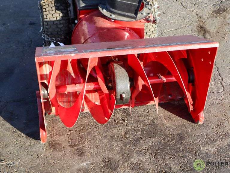 Snow Champ Snow Blower - Roller Auctions