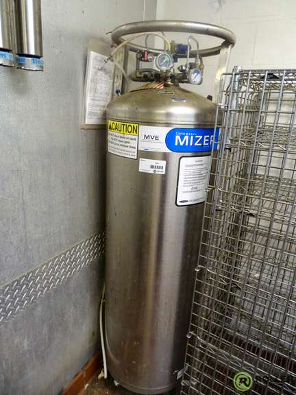MVE Carbo Mizer Bulk CO2 System - Roller Auctions