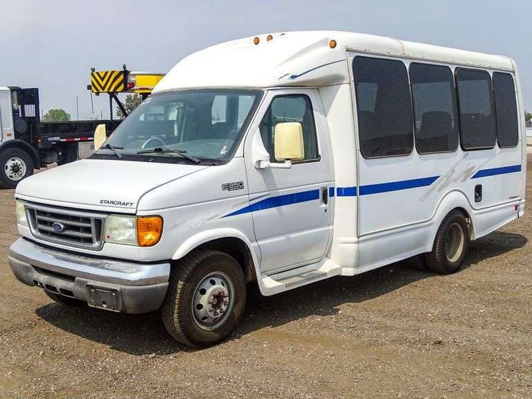 2005 FORD E350 SUPER DUTY STARCRAFT 13-PASSENGER SHUTTLE BUS, 6.8L V10 ...