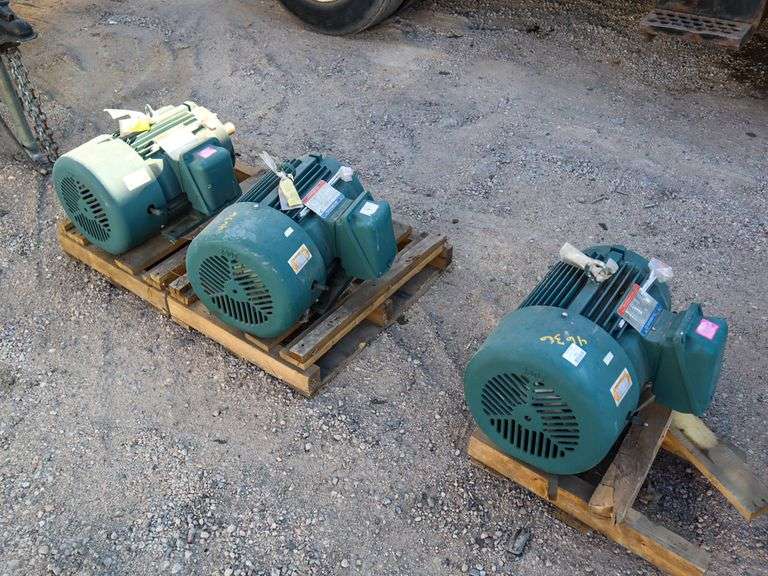(3) Tatung Supermax 841 Electric Motors, 15HP, 3-Phase - Roller Auctions