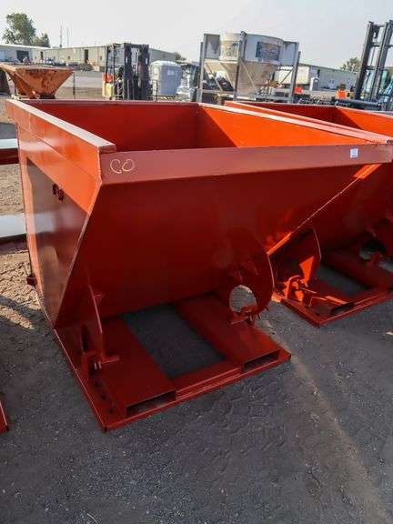 New 2-Yard Self Dumping Hopper - Roller Auctions