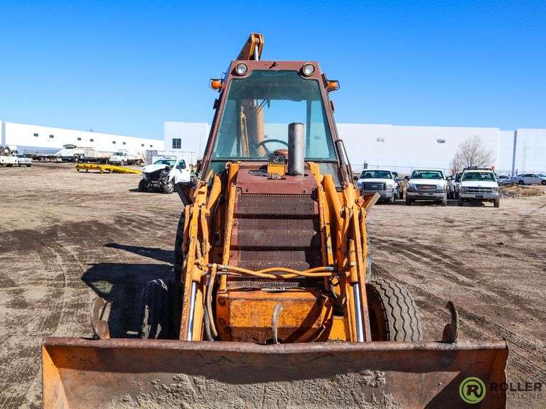 Case 580D Loader Backhoe - Roller Auctions