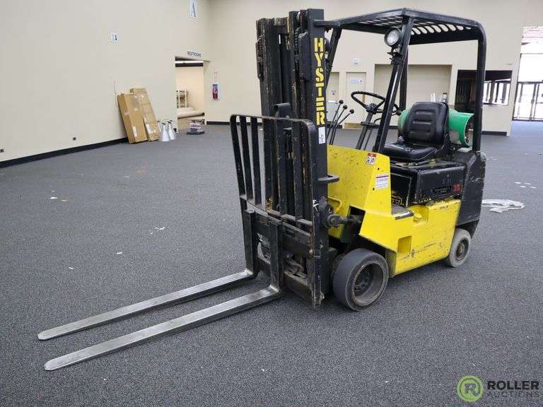 Hyster 35 Forklift, Propane, Side Shift, Showing 3567 Hours, 60in Forks ...