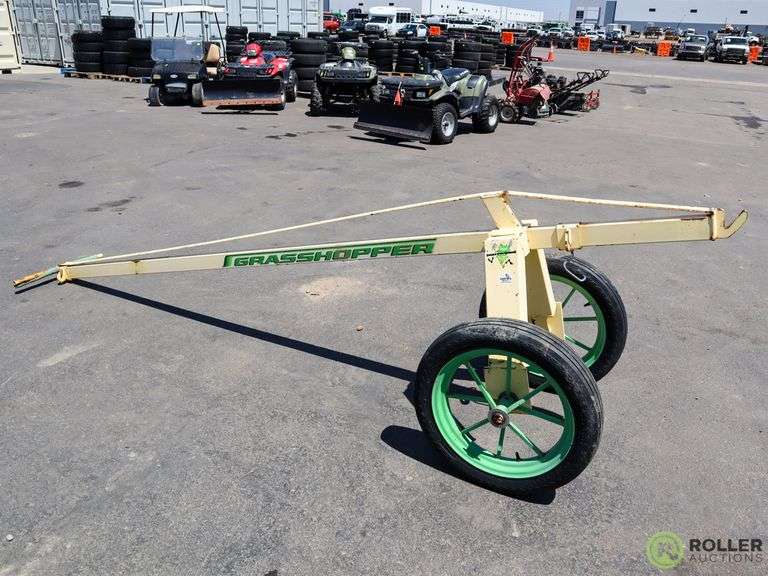 Sumner Grasshopper Pipe Carrier, 2000-Lb Capacity - Roller Auctions