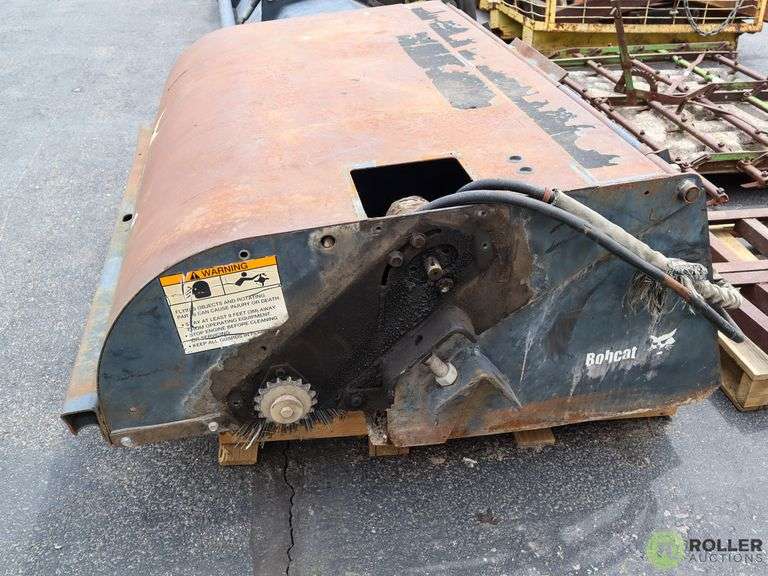 Bobcat 60 Hydraulic Sweeper Attachment to Fit Skid Steer Loader, s/n ...