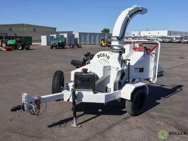 2012 ALTEC DC610 S/A Pull Behind Chipper - Roller Auctions