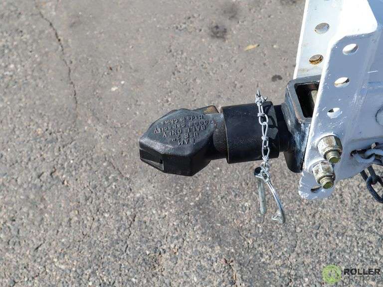 2012 ALTEC DC610 S/A Pull Behind Chipper - Roller Auctions