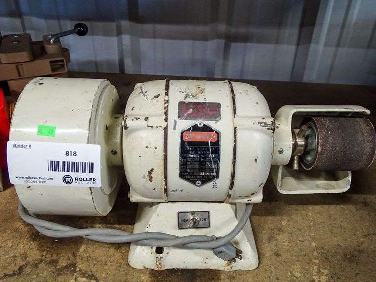 Sani-Grinder 700 Benchtop Grinder - Roller Auctions