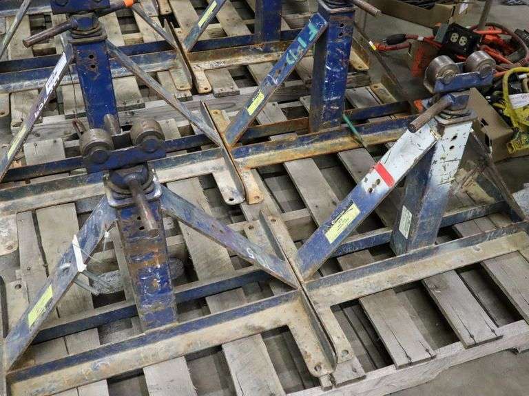 (4) Current Tools 670 Screw-Type Reel Stands - Roller Auctions
