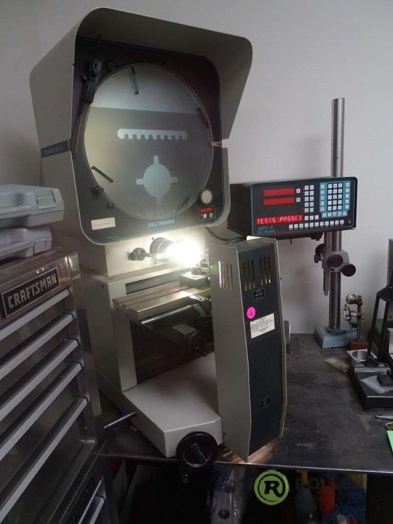 Deltronic DH216 16in Optical Comparator With MPC-5 2-Axis, 44% OFF