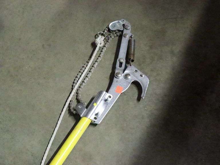 Village Blacksmith Tree Pruner - Roller Auctions