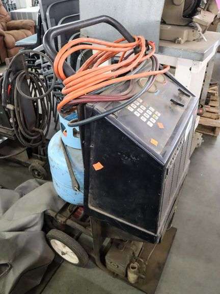 Robinair 34700 R134A Recovery/ Recycling Station - Roller Auctions