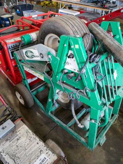 GreenLee 6810 Ultra Cable Puller - Roller Auctions