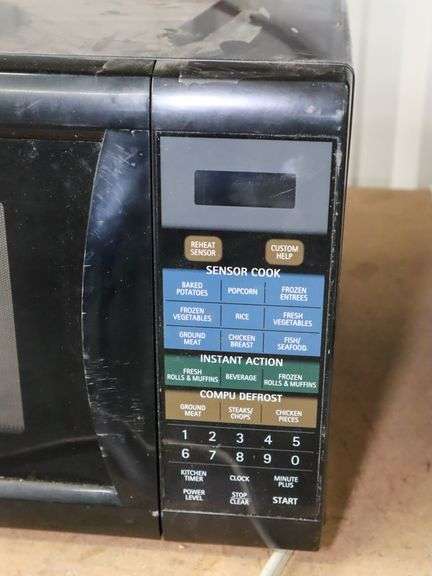 Sharp Carousel Microwave - Roller Auctions