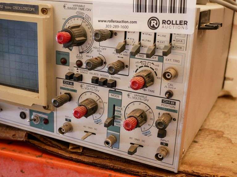 Meguro MO-1252 Oscilloscope - Roller Auctions