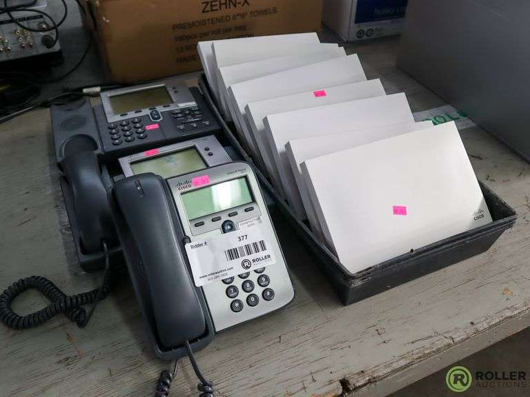 (8) Cisco Meraki MR34 Access Points and (3) Cisco Telephones - Roller ...