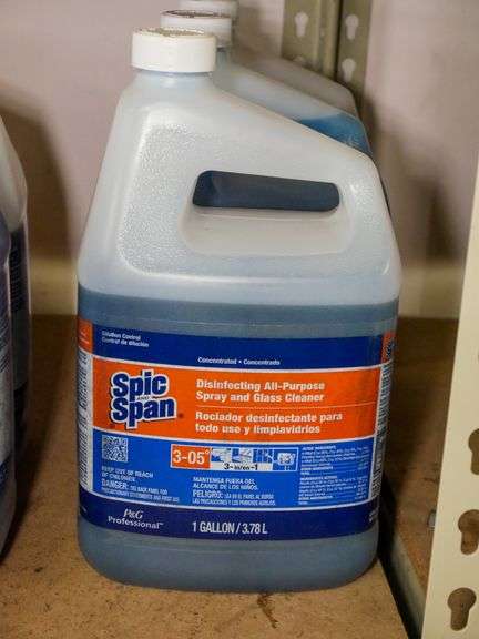 (4) 1-Gallon Bottles of Spic and Span Disinfecting All Purpose Spray ...