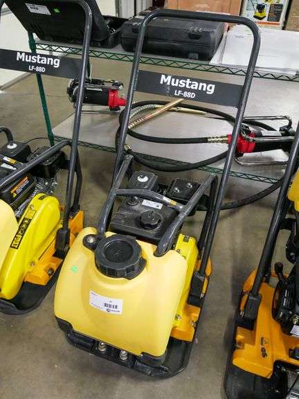Mustang LF-880 Plate Compactor, Gas - Roller Auctions