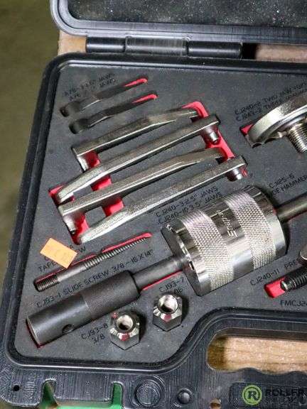 Snap-On CJ2400 Light Duty Manual Interchangeable Master Puller Set - Roller Auctions
