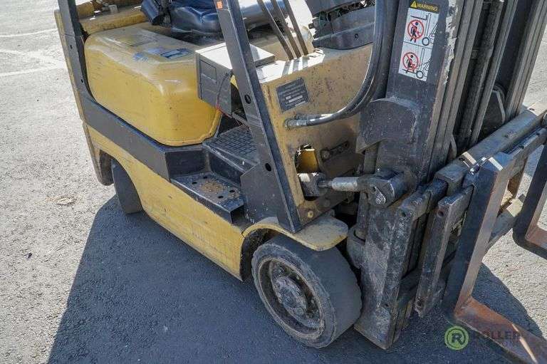 Caterpillar GC15K Forklift, Propane, 3000-Lb Capacity, 42in Forks, 3 ...